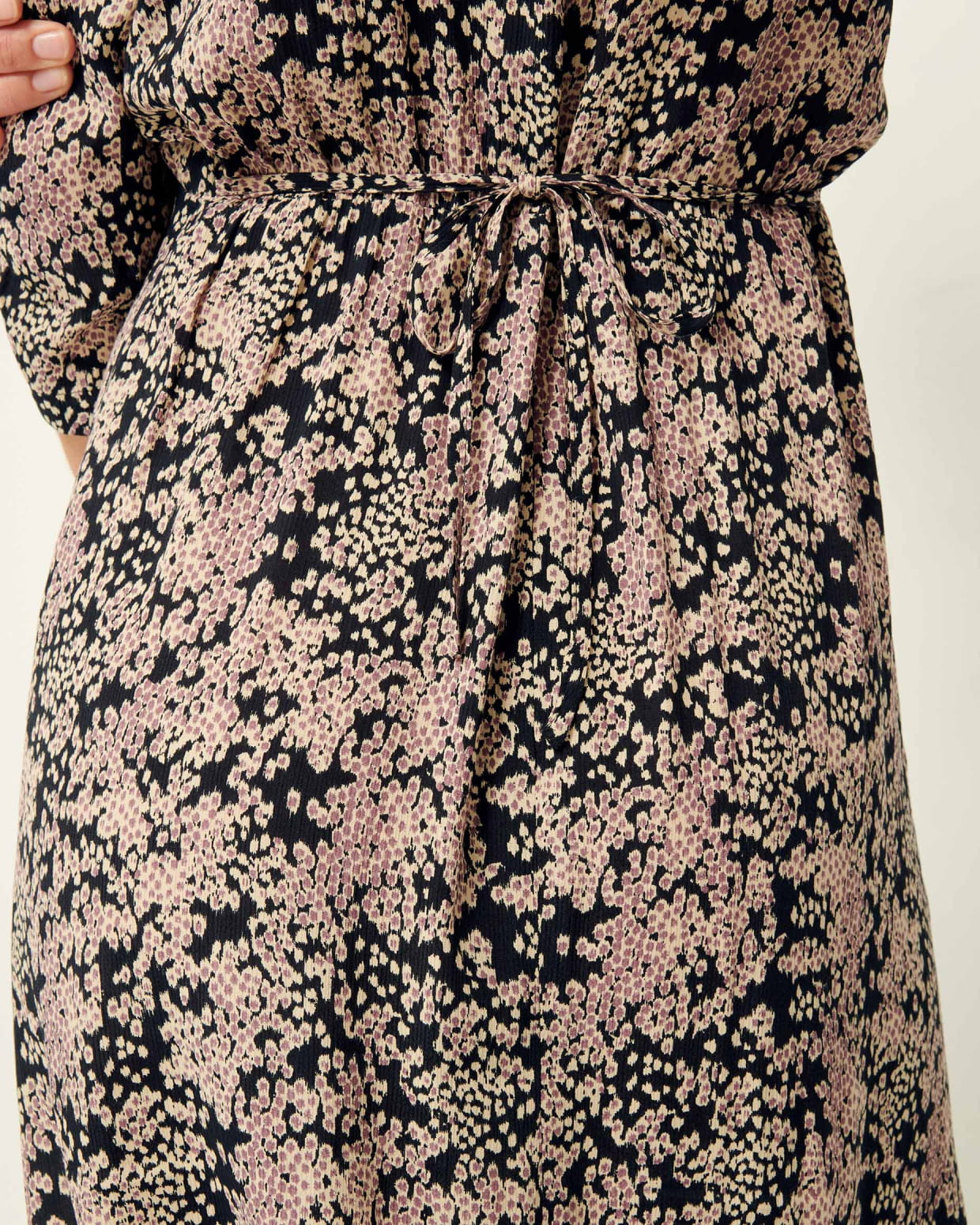 NYLIA Moonless Snowrain | Dress | SESSÙN Official website