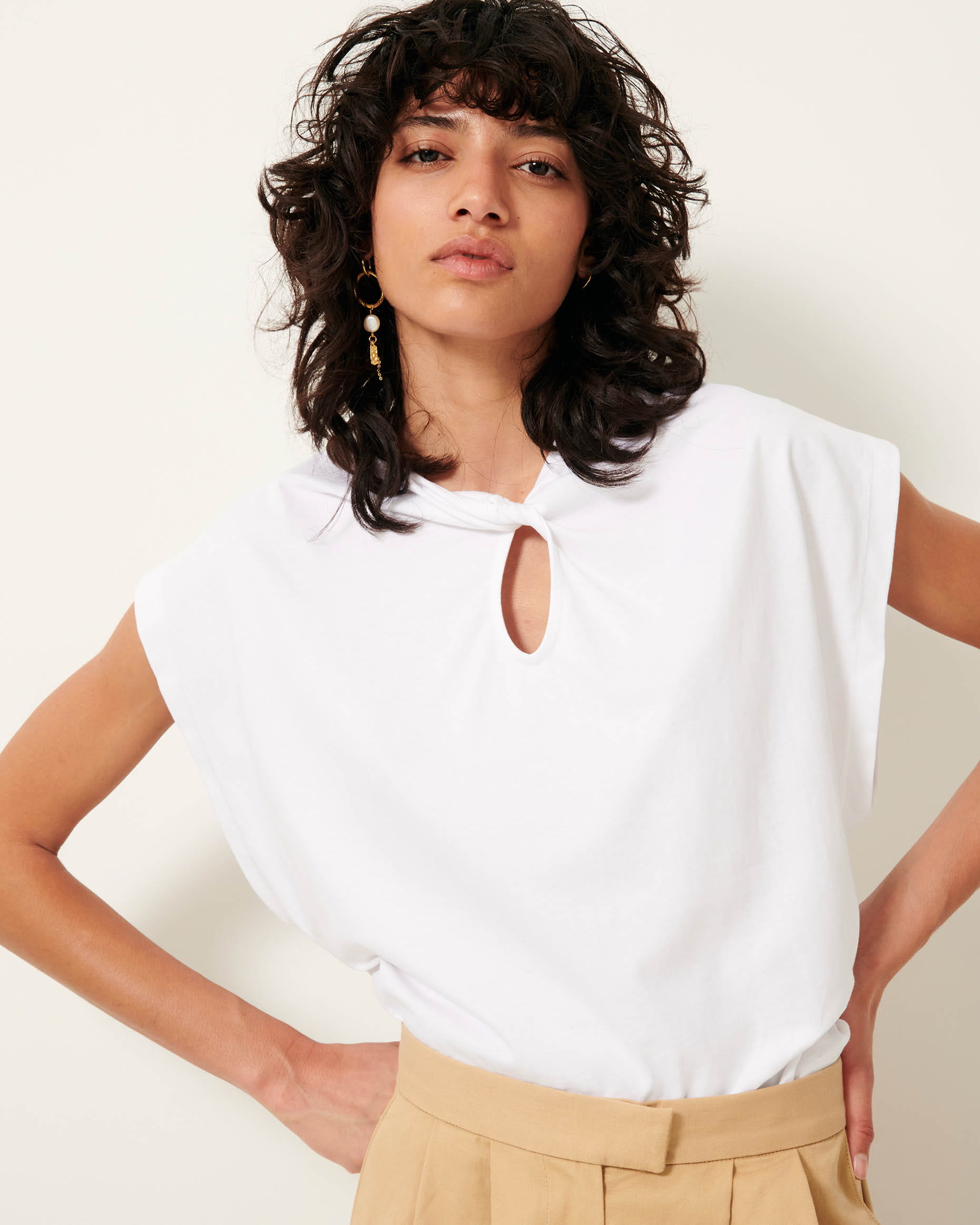 TWIST & SHOUT Optical White | T-shirt | SESSÙN Webseite