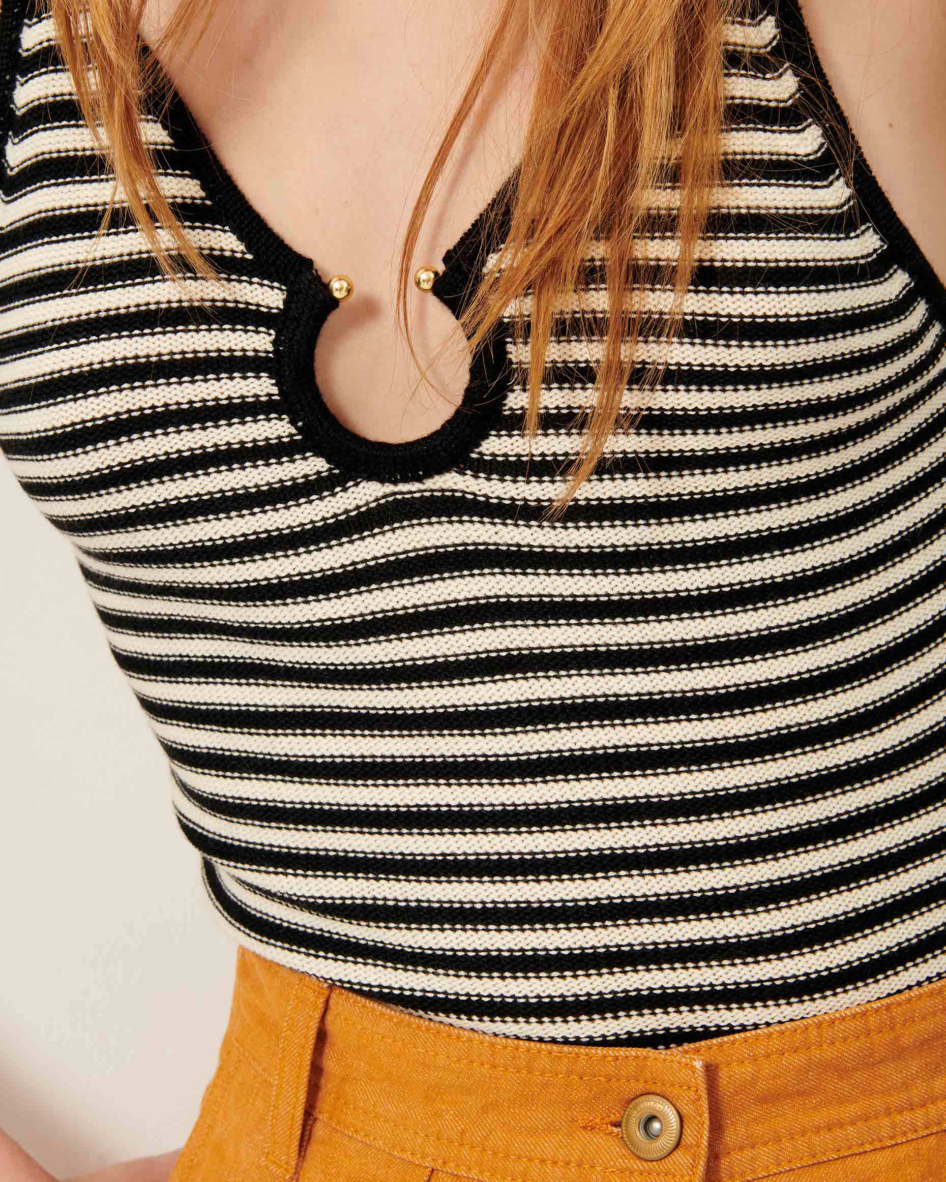 SOLANIA Whiblack | Top | SESSÙN Site officiel