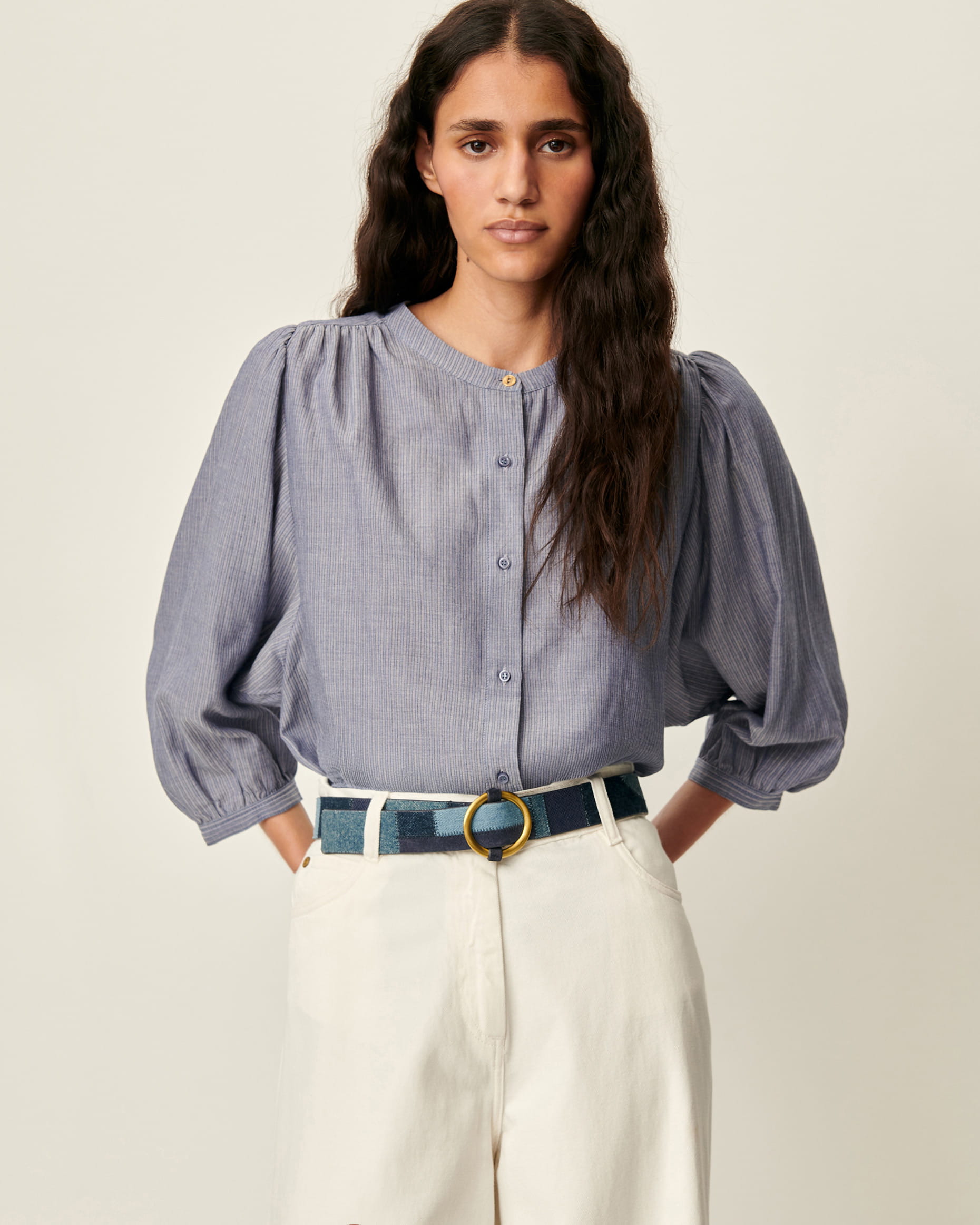 A VIEW Chambray Blue | Blouse | SESSÙN Site officiel