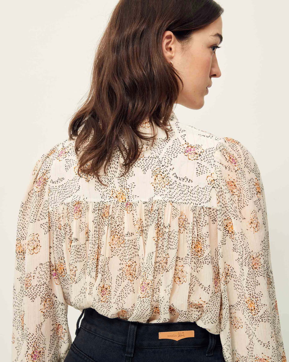 LYLEE White Song | Blouse | SESSÙN Official website