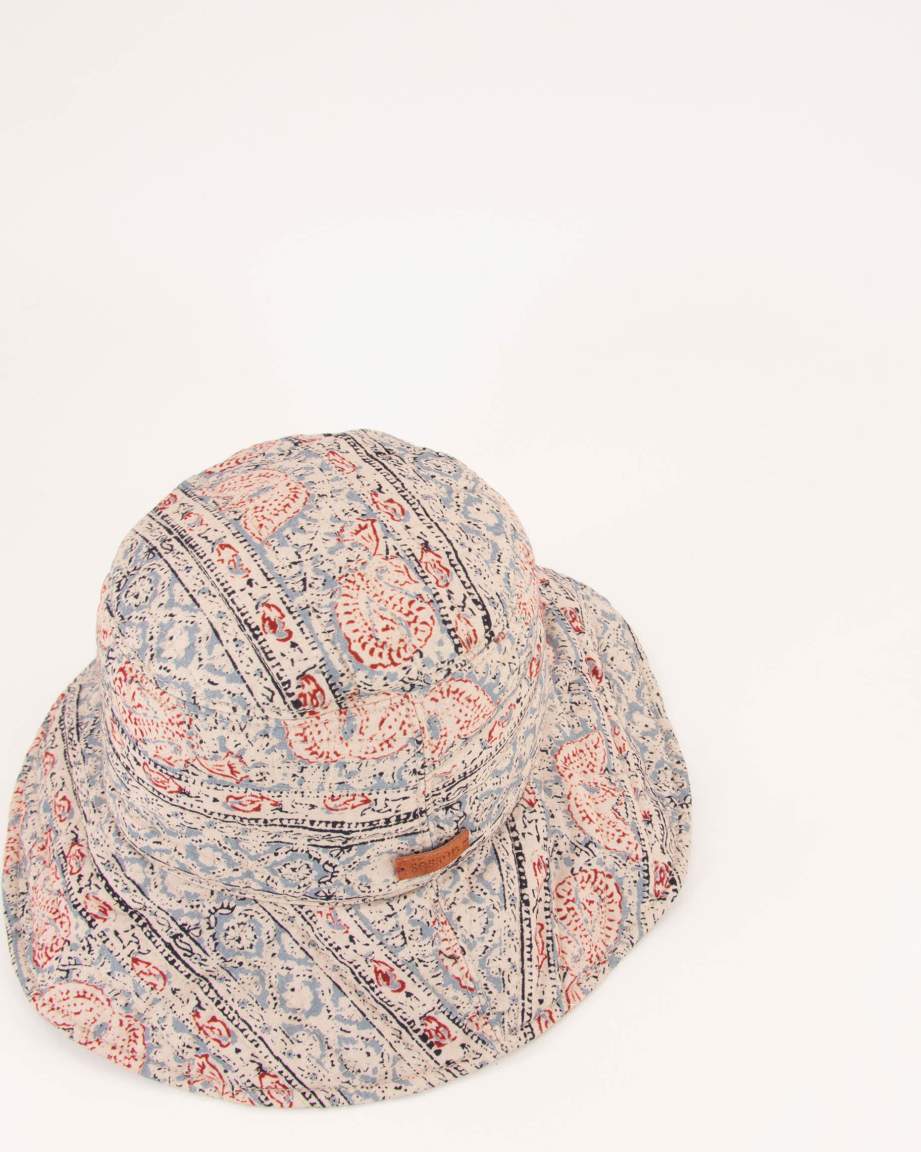 Accessoires | SESSÙN Offizielle Webseite