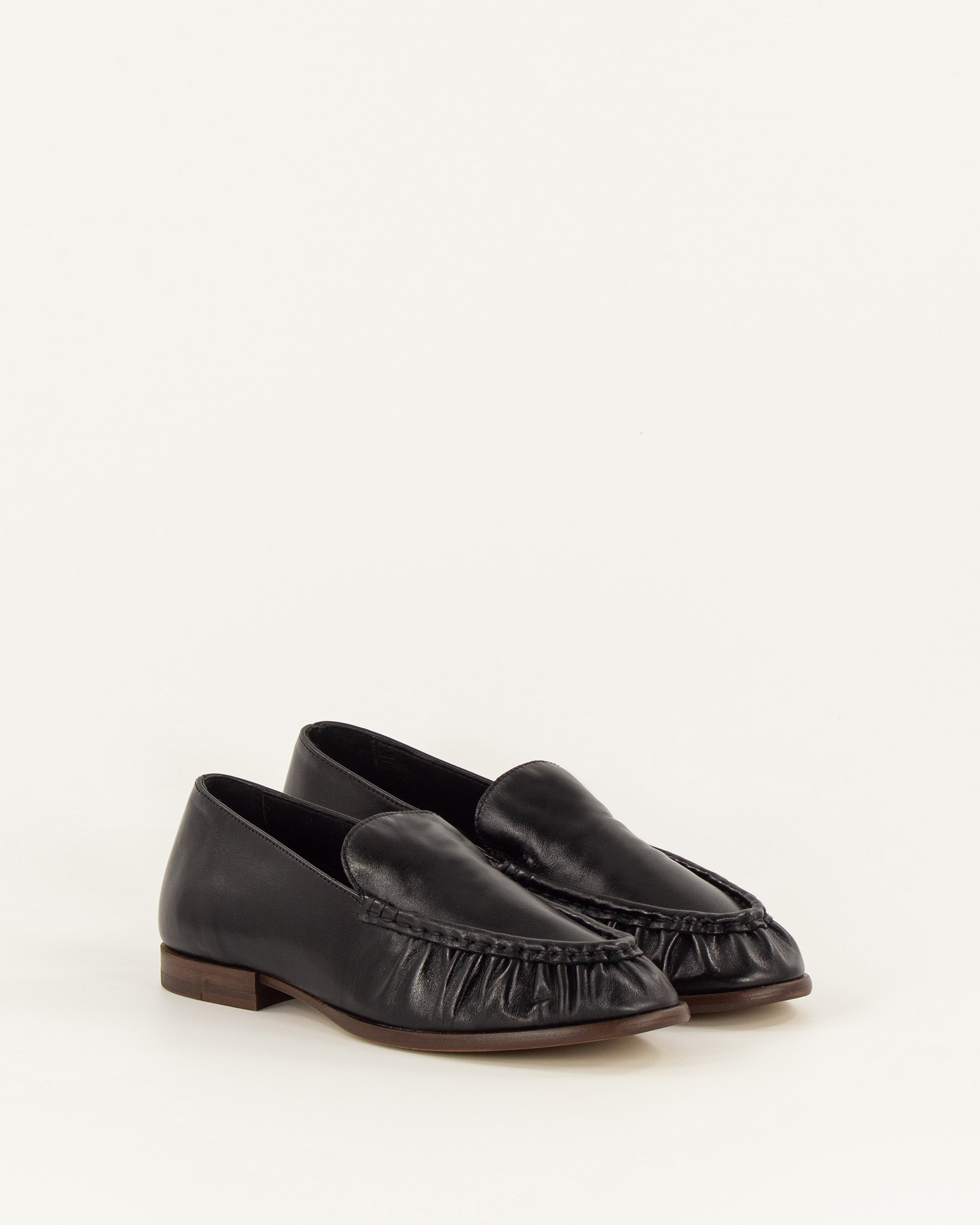 Sessùn | Leather shoes for women | Official website